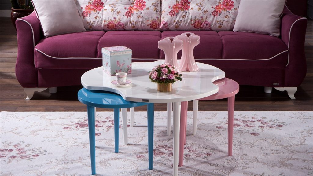 ترابيزات مودرن لغرف المعيشة اجمل ترابيزات صغيرة | رمسة عرب